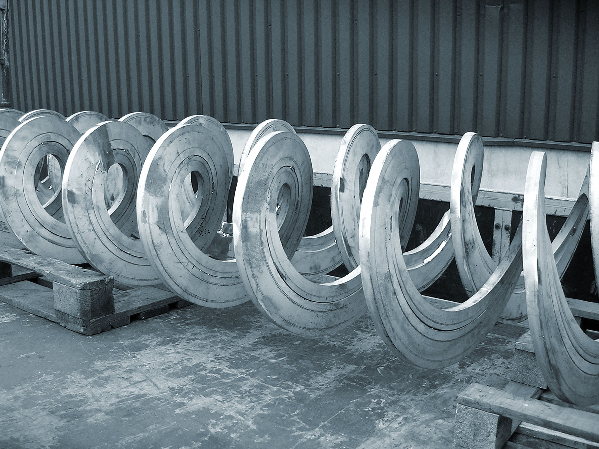 Vis sans âme & Spirales | Frantsen